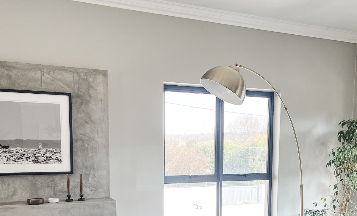Elevate Your Living Room with These Arc Lamps – Archiology